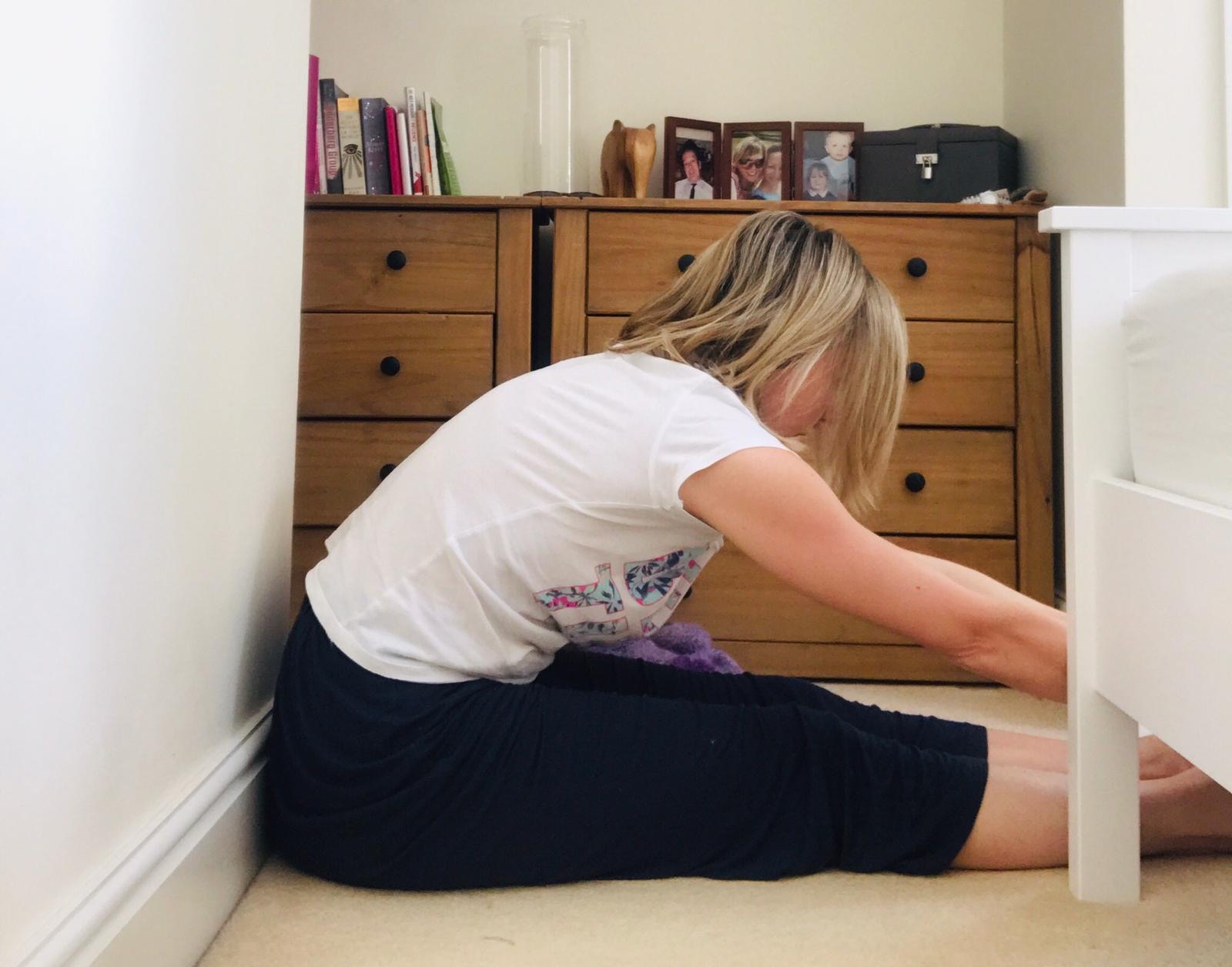 5 stretches to improve basic functionality - Purple Freesia